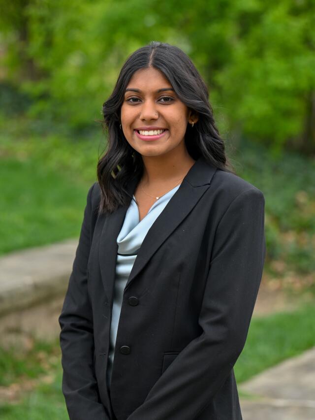 Simran Surana : People : Homecoming